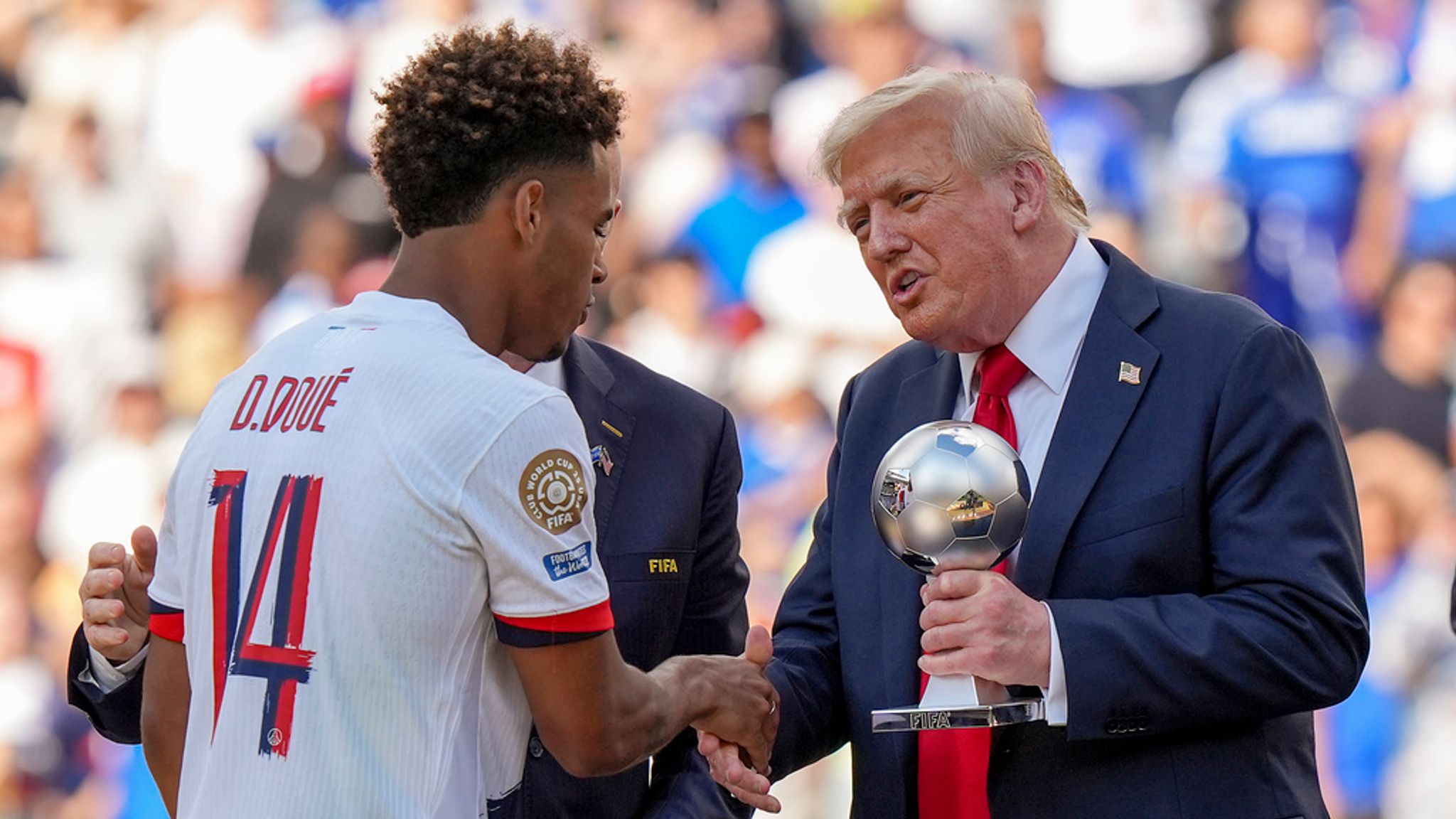 Chelsea win FIFA Club World Cup with victory over PSG - as Donald Trump presents trophy | UK ...