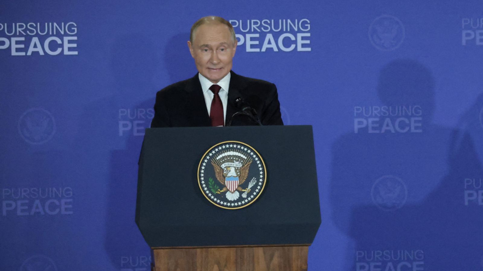 Vladimir Putin opens Alaska news conference with talk of 'neighbourly ...
