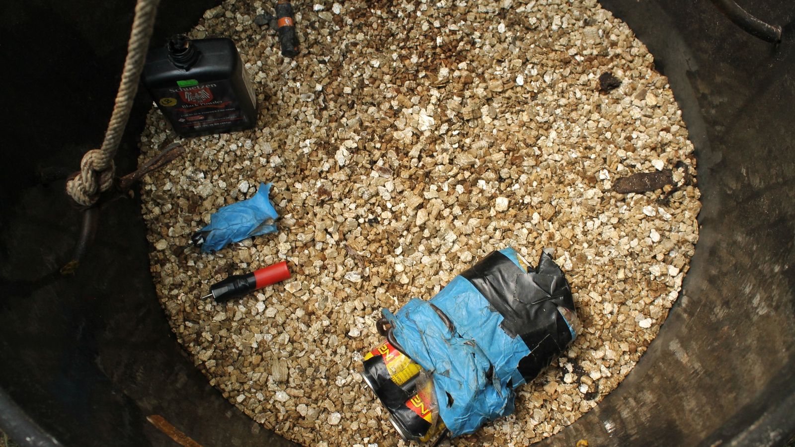 Tennessee: Man tries to detonate 14 explosive devices while being ...