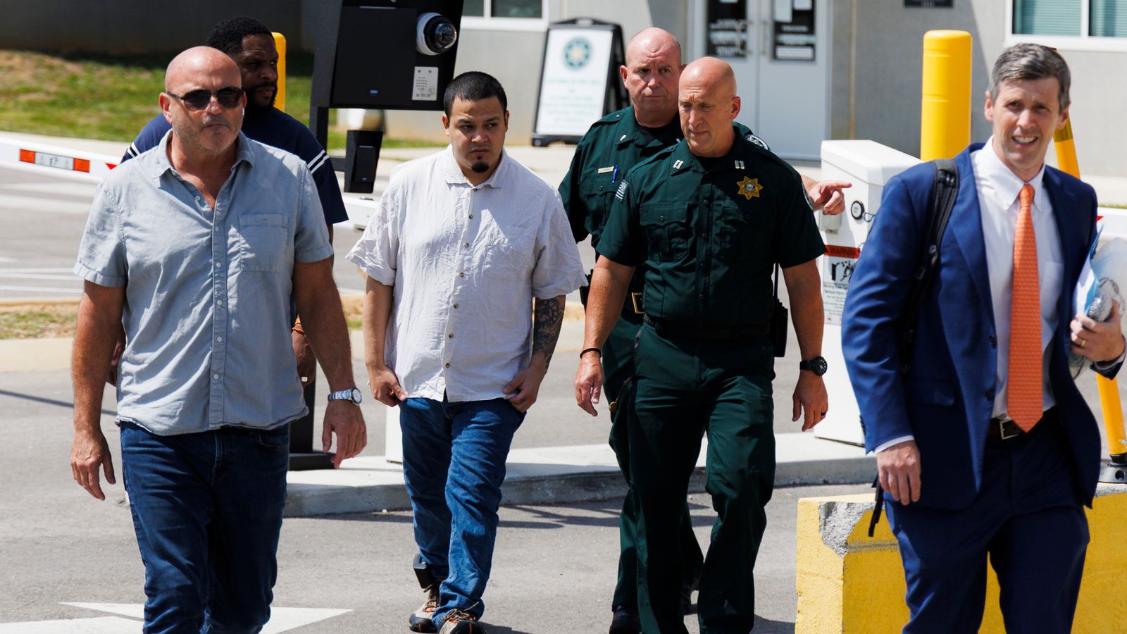 Kilmar Abrego Garcia: Man wrongly deported from US to El Salvador ...