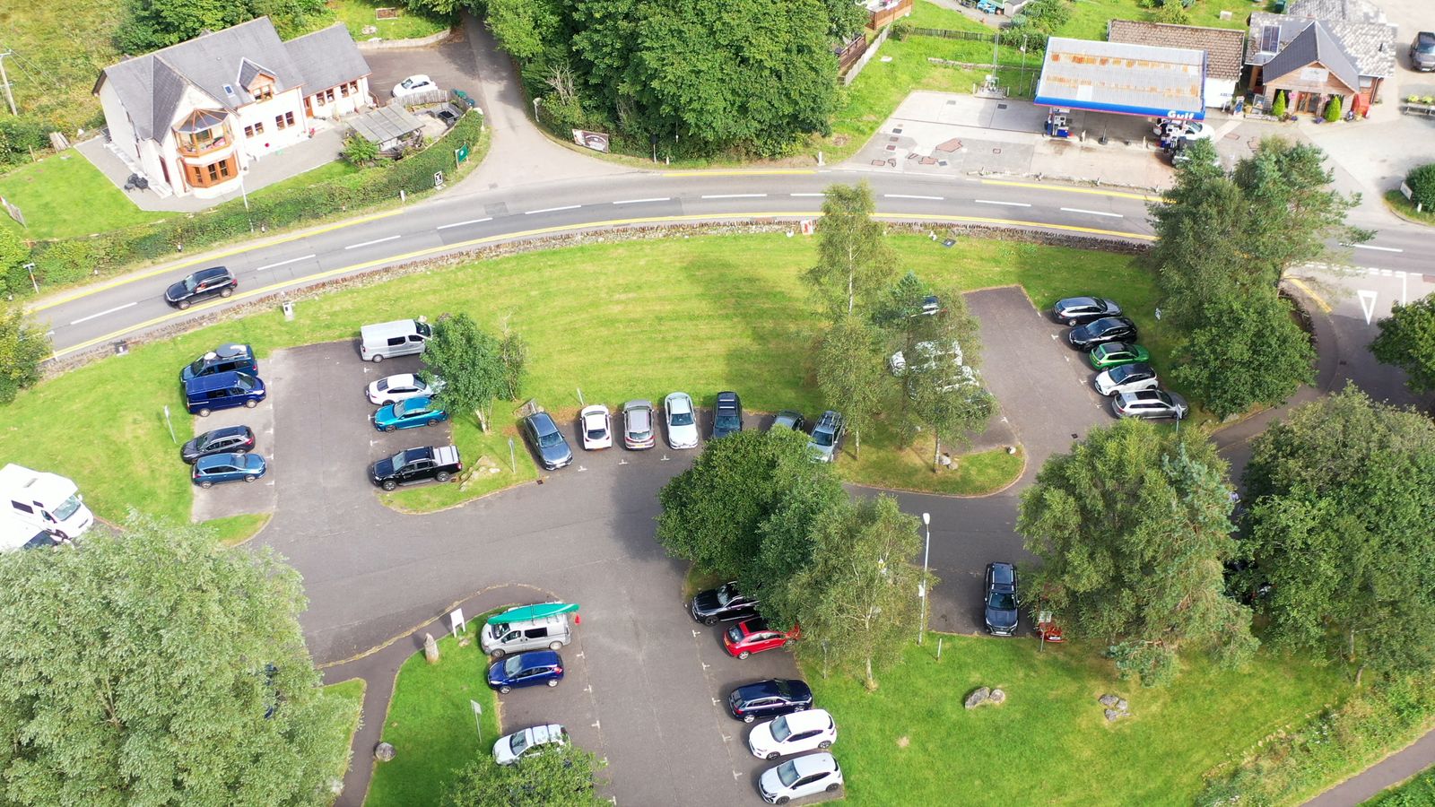 James Clacher: Tinder rape victim arrested during her hunt for fugitive ...