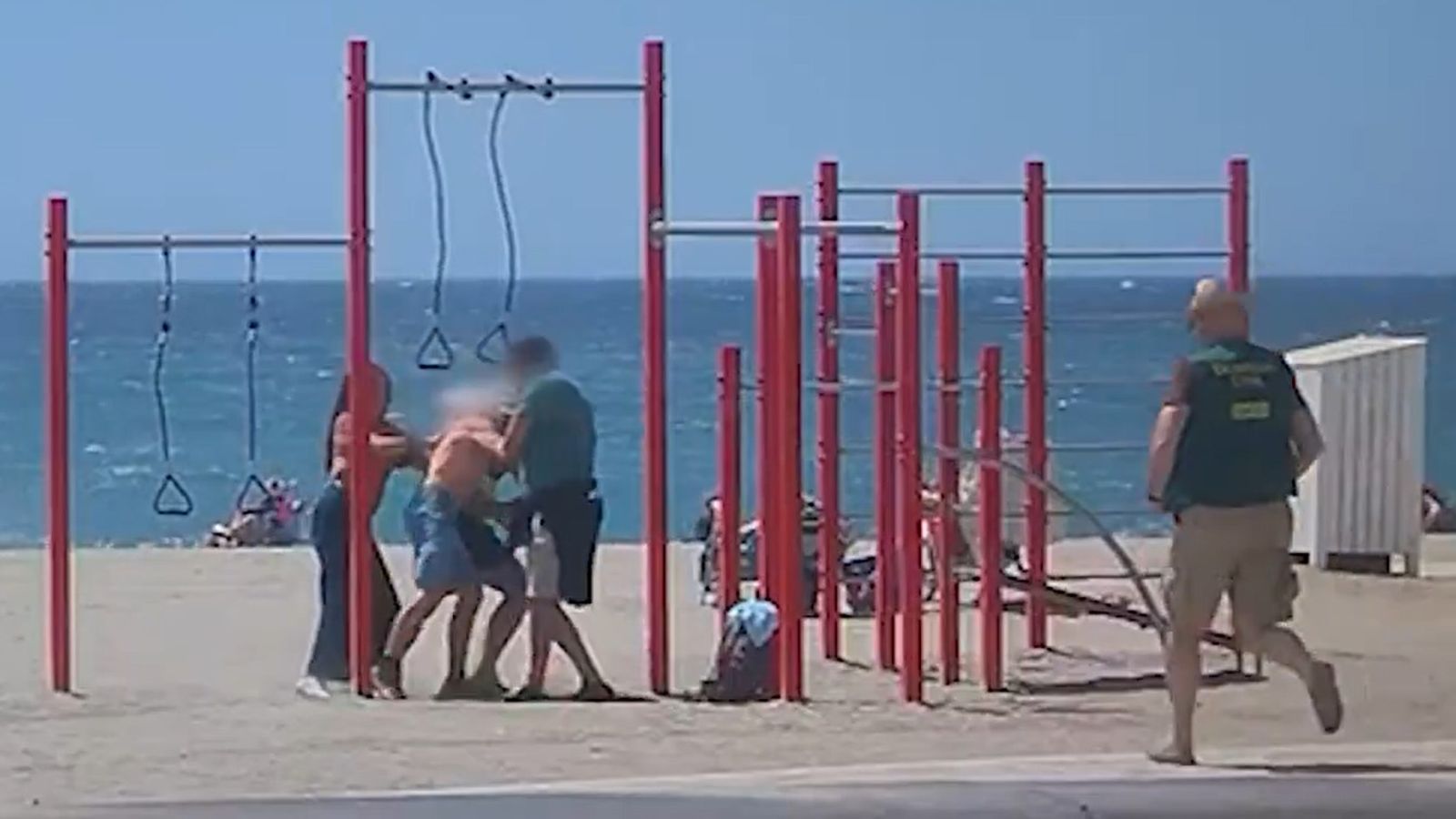 James Clacher: Tinder rape victim arrested during her hunt for fugitive ...