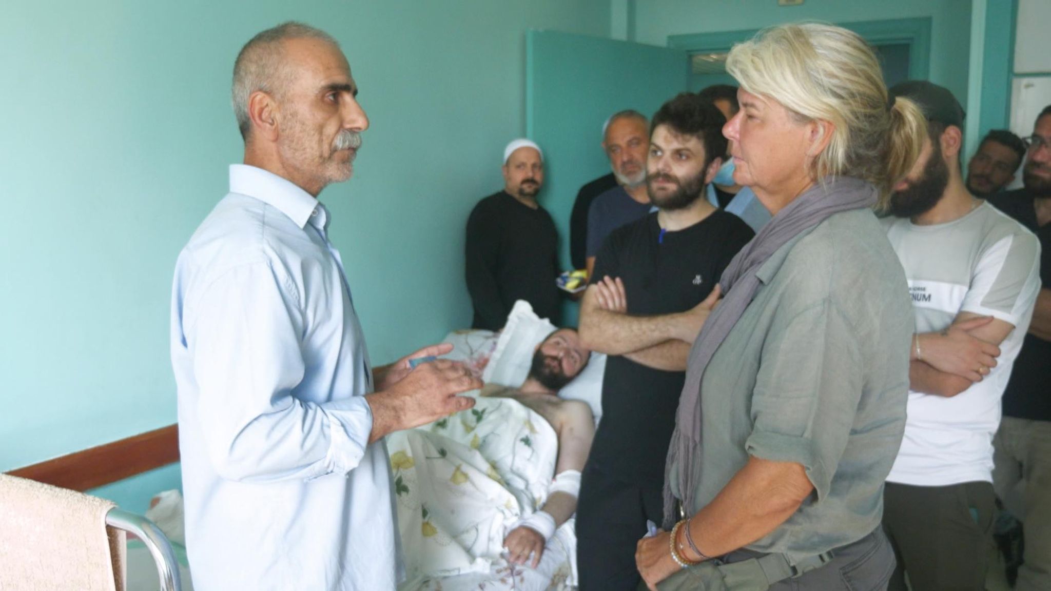 CCTV shows men in combat clothing shooting hospital volunteer at point ...