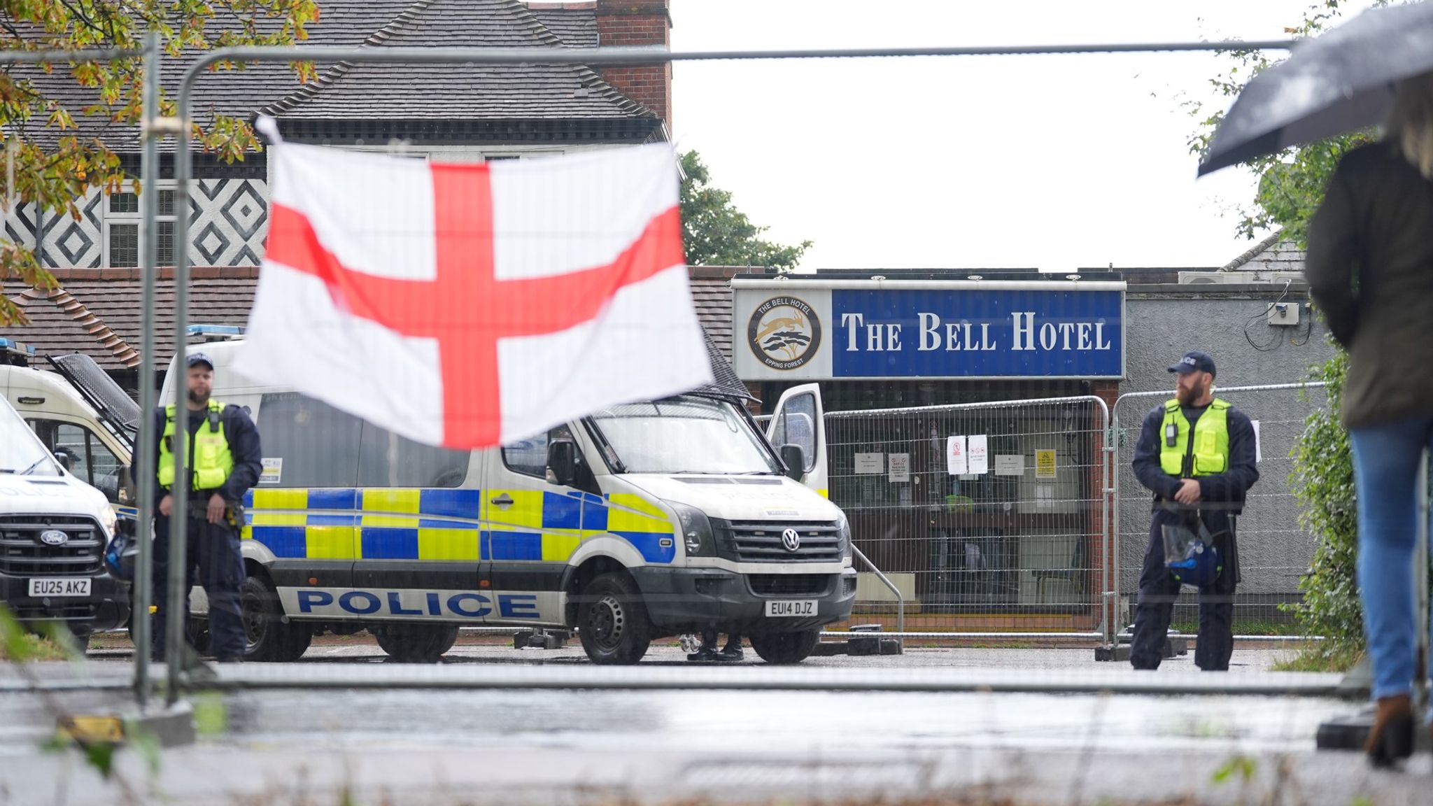 Battle to prevent The Bell Hotel in Epping from housing asylum seekers ...