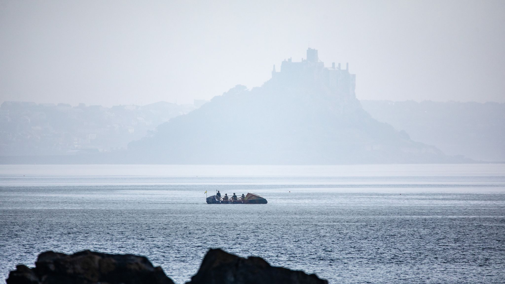 Ex-Reform MP Rupert Lowe alerts coastguard to 'migrants' - who were a ...