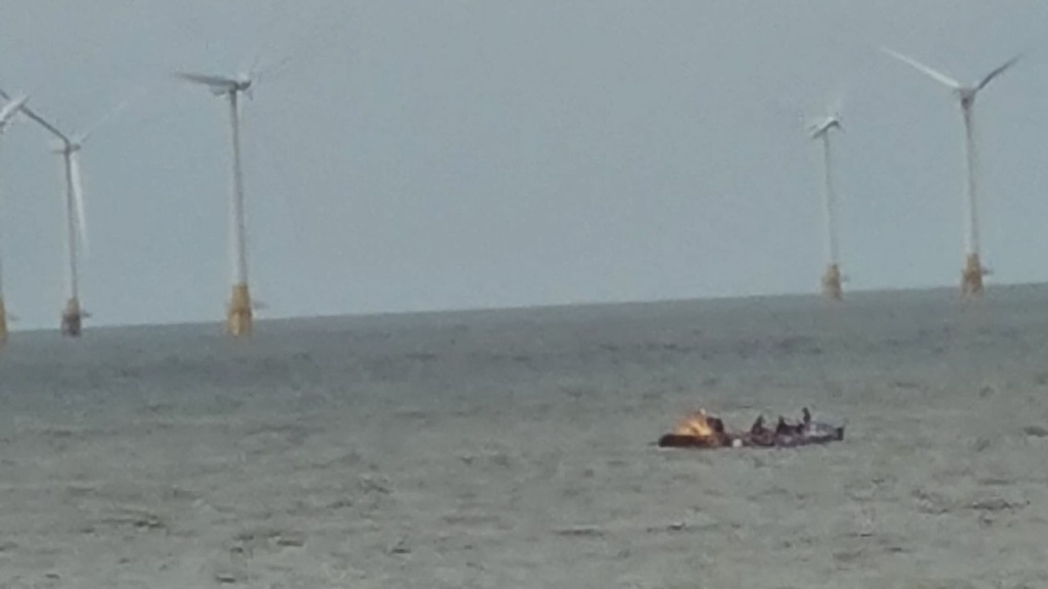 Ex-Reform MP Rupert Lowe alerts coastguard to 'migrants' - who were a ...