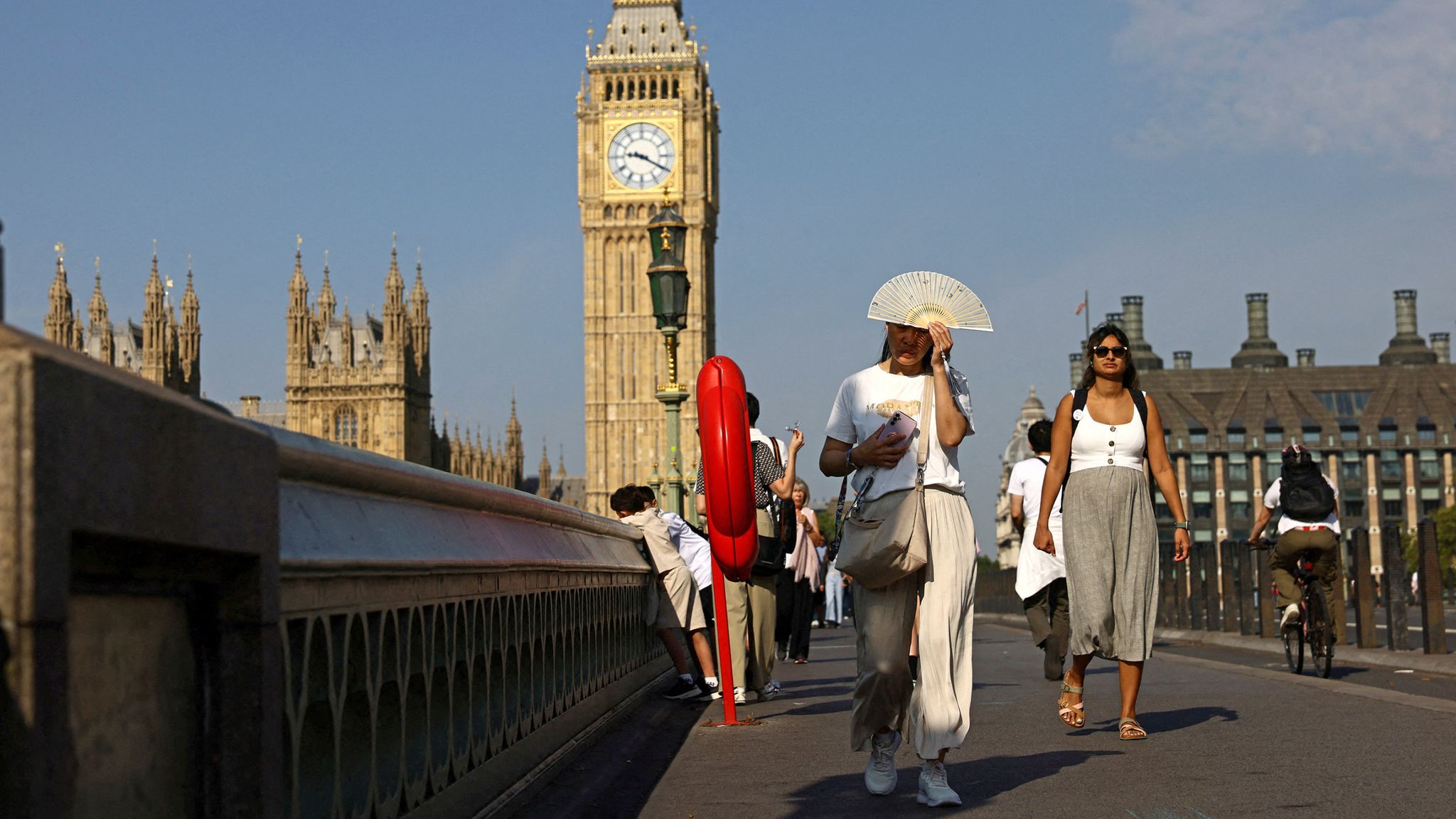 Hurricane Erin makes for an uncertain weather forecast | UK News | Sky News