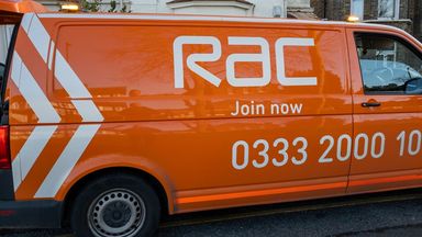 'RAC left me stranded on a busy motorway for four hours - but only ...