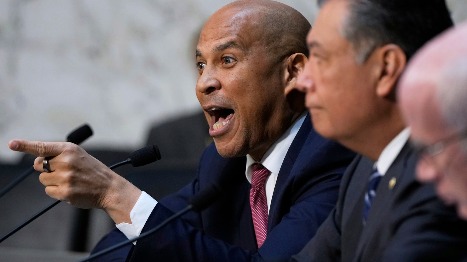 FBI director Kash Patel shouts at Democrat senators over Charlie Kirk ...