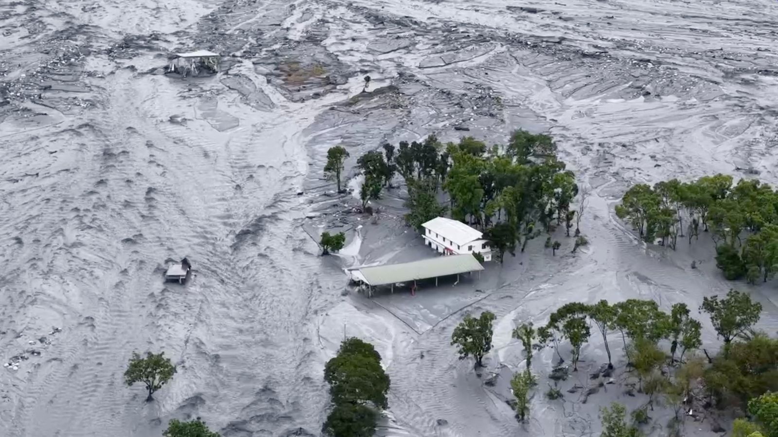 Super typhoon Ragasa hits China and Hong Kong after 17 killed in Taiwan | World News | Sky News