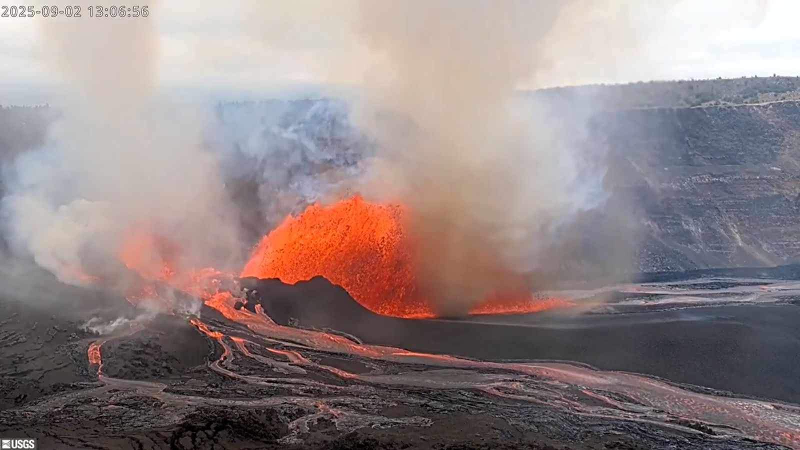 Tornado forms as Hawaiian volcano erupts for 32nd time since December ...