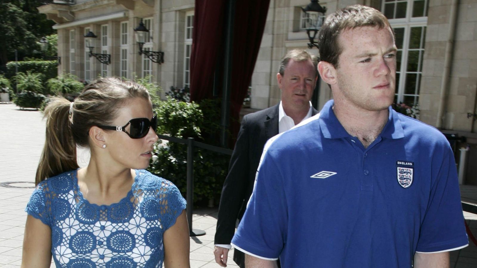 Wayne Rooney says he'd be useless if it wasn't for spouse Coleen ...