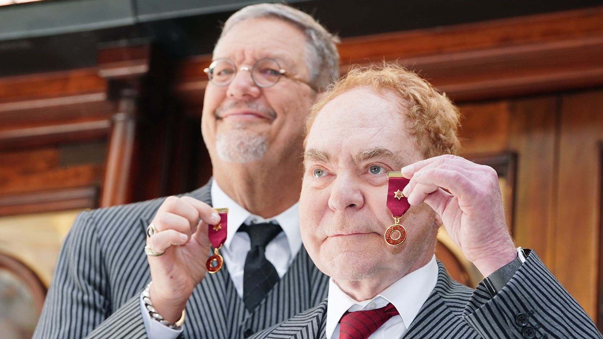 'Bad boys of magic' Penn & Teller inducted into Magic Circle after 50 years of being barred ...