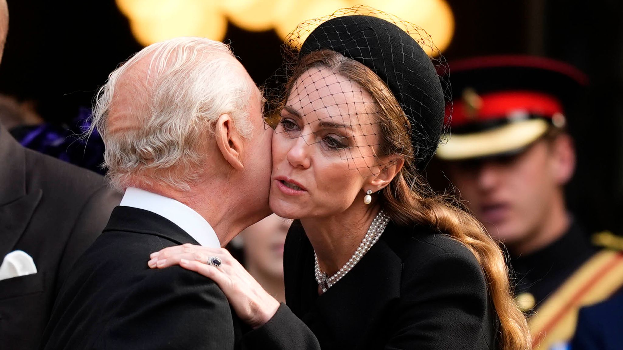 The King, Prince William and Kate attend Duchess of Kent's funeral - as ...