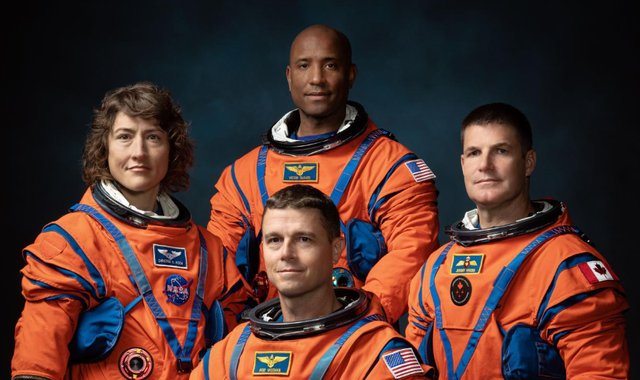 NASA says it will 'win second space race' as it plans February moon ...