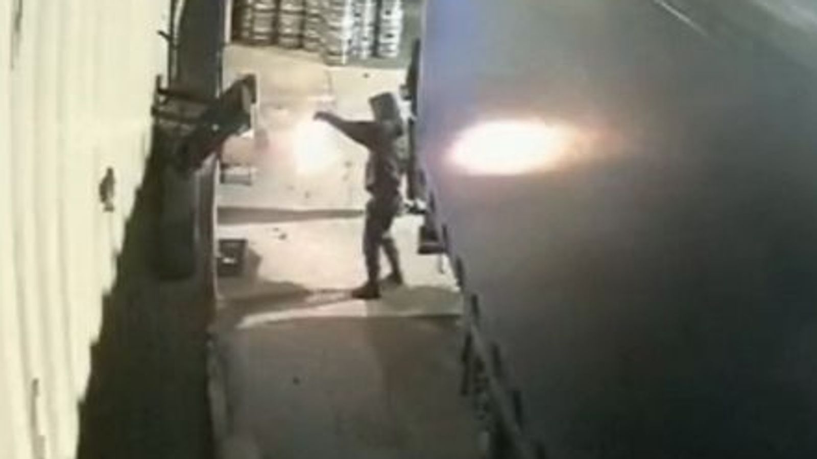 Gang involved in Wagner Group ordered arson attack on London warehouse ...