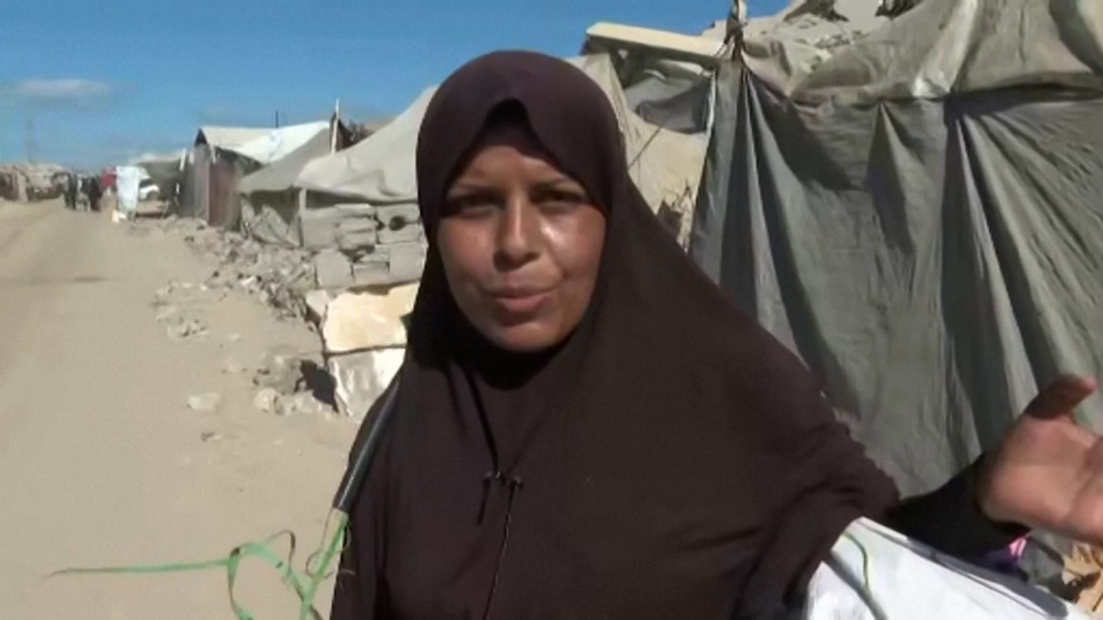 Burning clothes to cook: reality of life in Gaza | News UK Video News ...