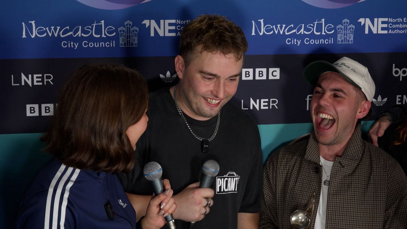 Sam Fender wins 2025 Mercury Prize for third album 'People Watching ...