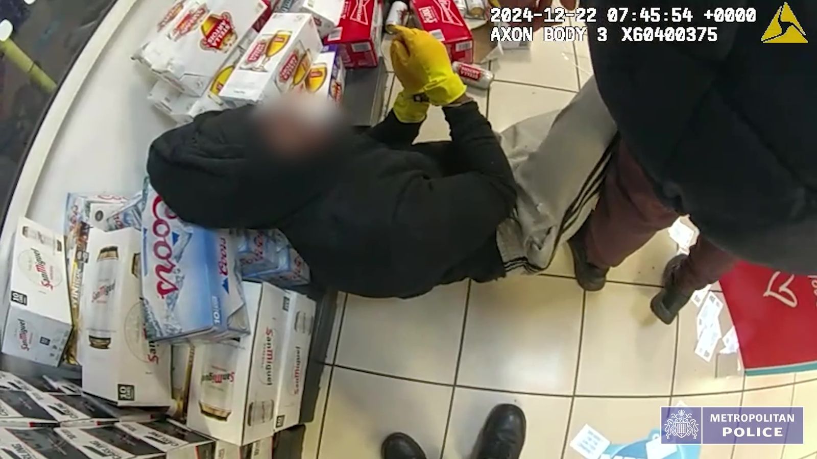 Met Police raid more than 120 shops suspected of selling stolen goods ...