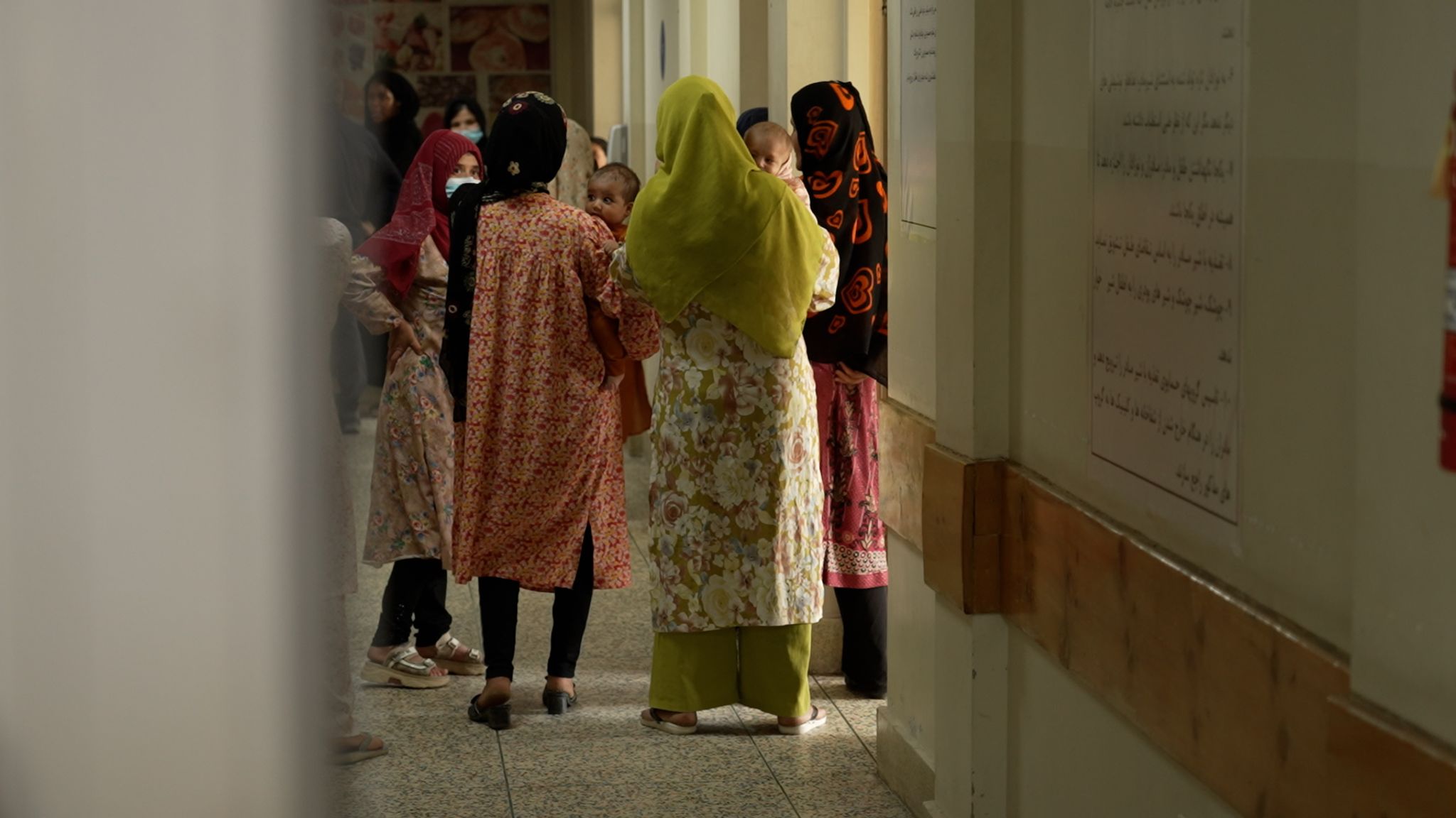 Crying babies blighted by hunger fill this Afghanistan hospital - where ...