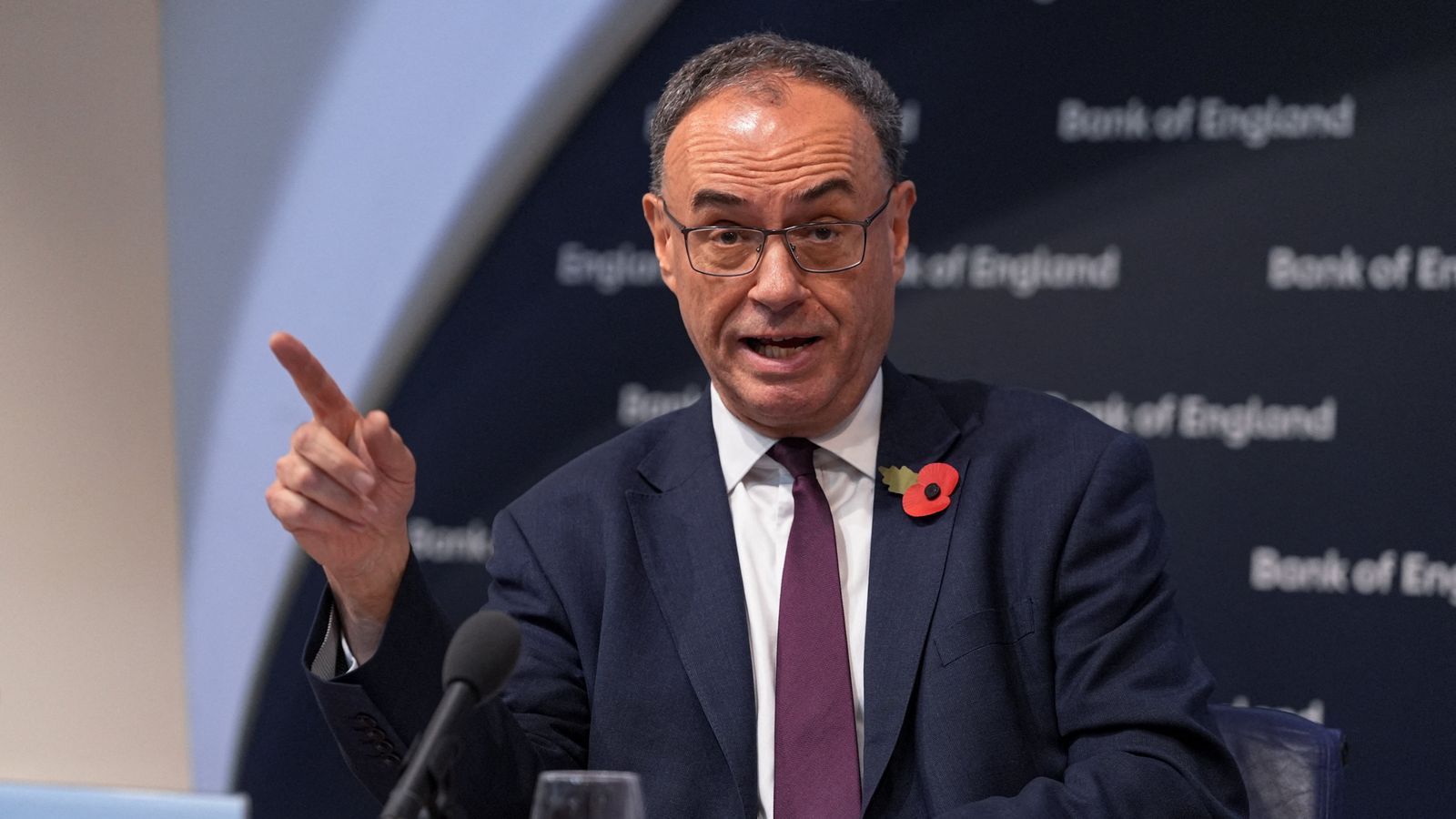 Interest rate cut to lowest level since 2023 - with 533,000 people ...