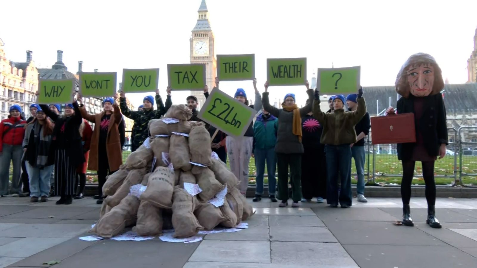 Green party leader: Super rich leaving UK over tax is 'absurd ...