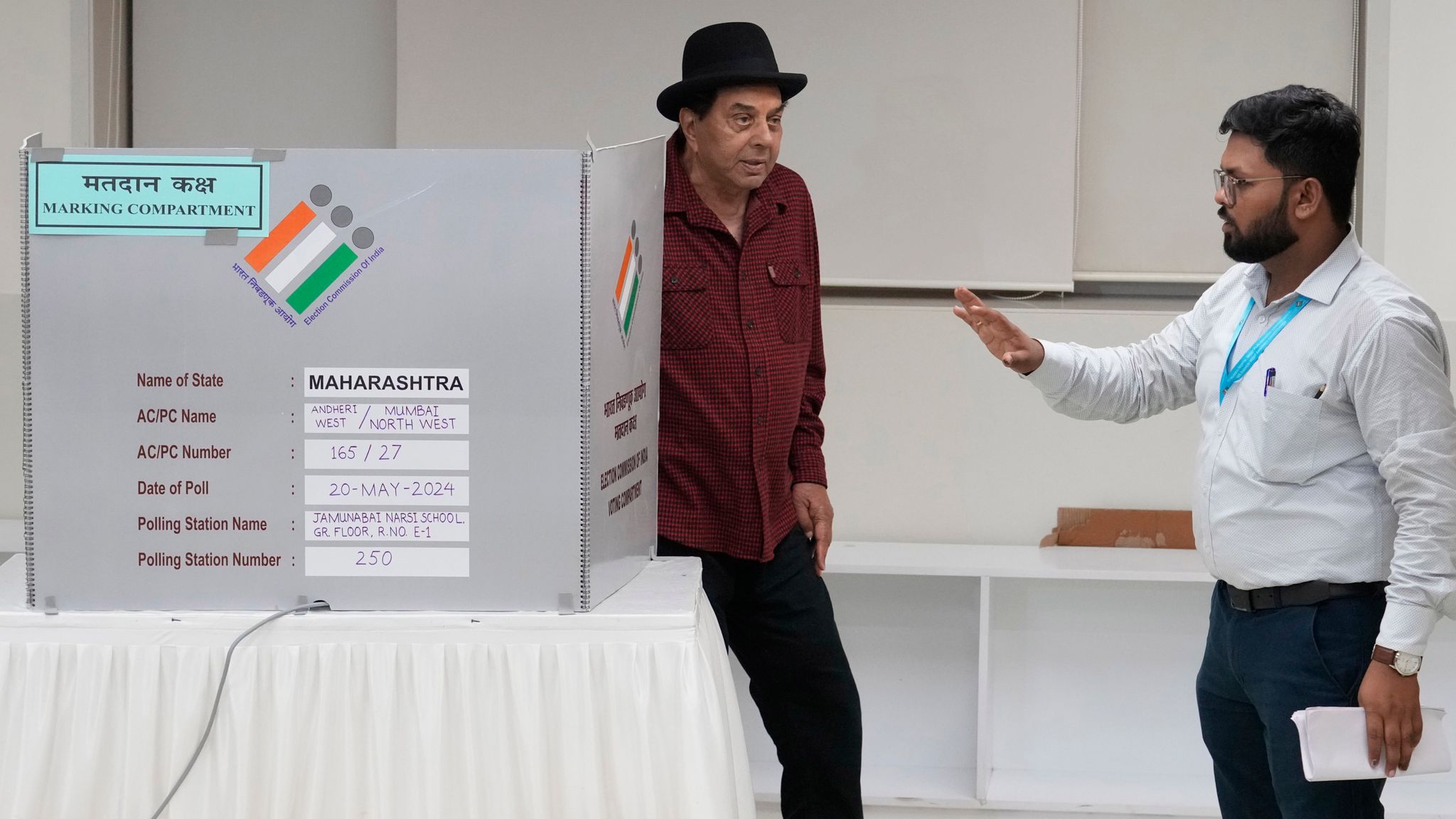Dharmendra dies: Modi pays tribute to 'iconic' film star and Bollywood ...