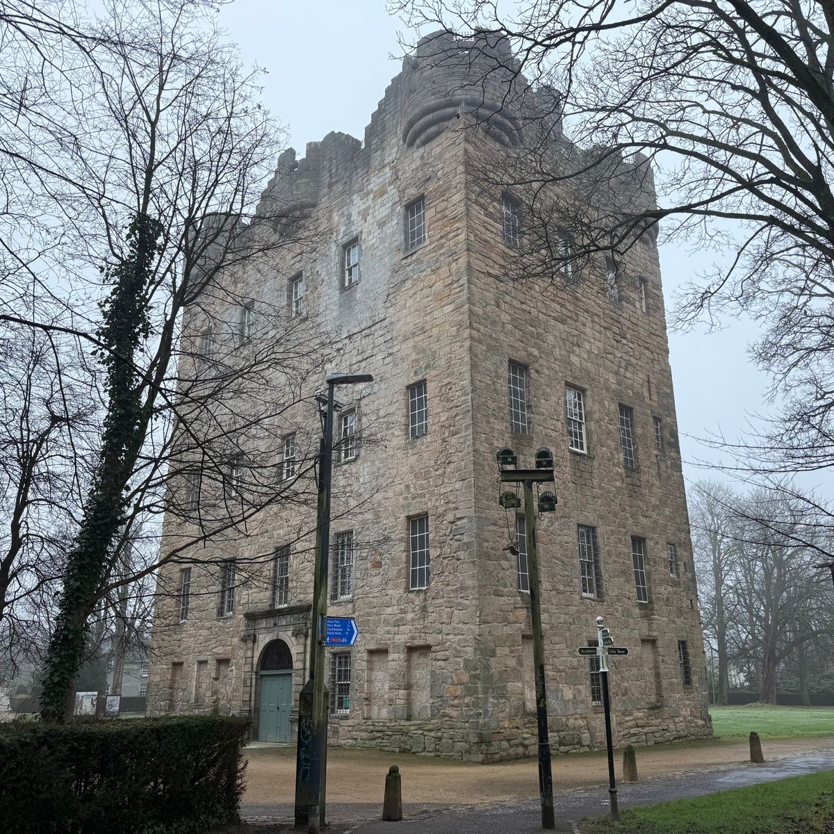 Scotland's 'most boring town' Alloa was once the 'beating heart of the ...