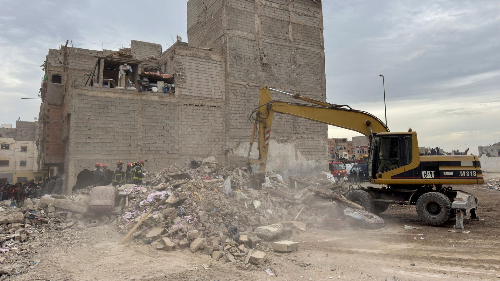 Double building collapse in Morocco leaves 22 dead and 16 injured ...