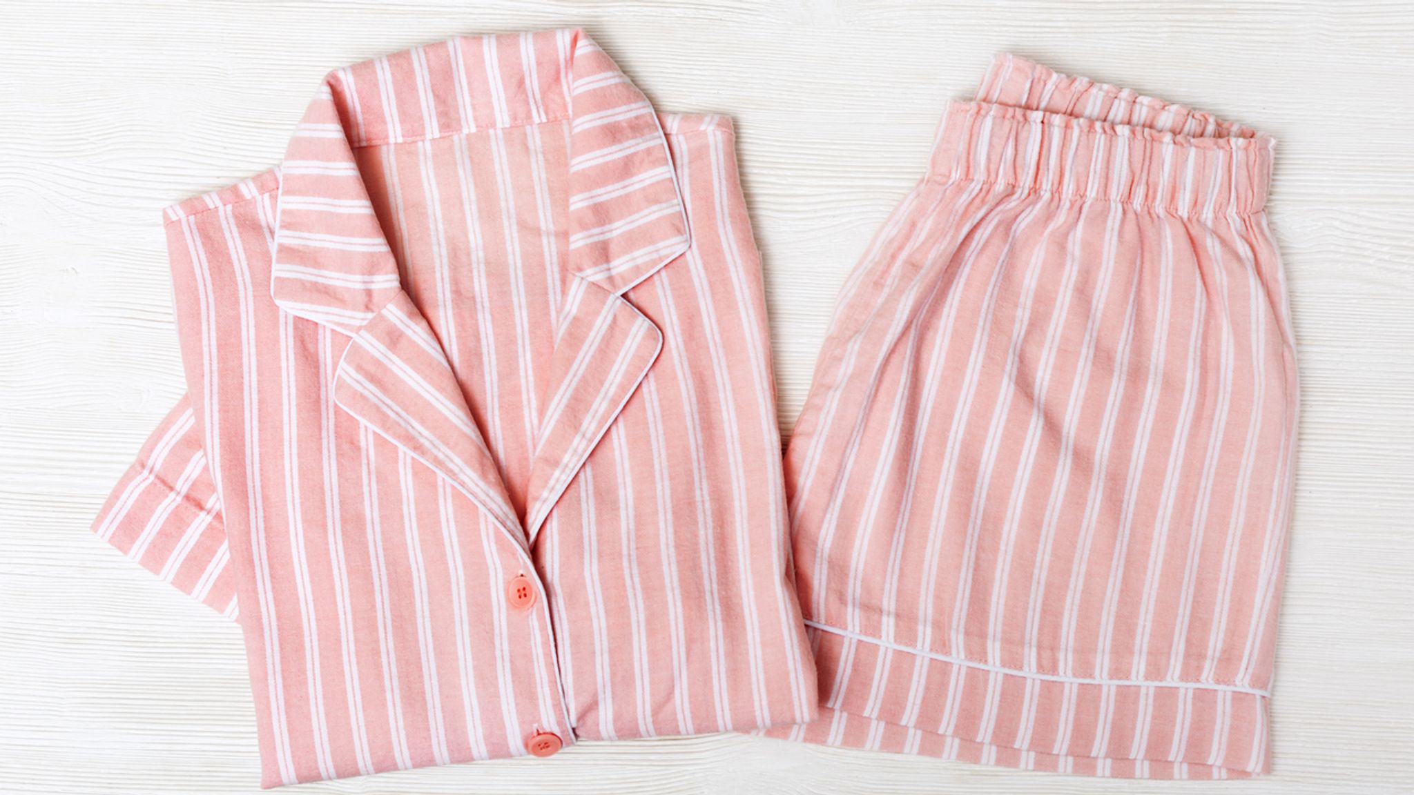 The UK's worst Christmas gifts: Rotten fruit, used pyjamas and a Spurs ...