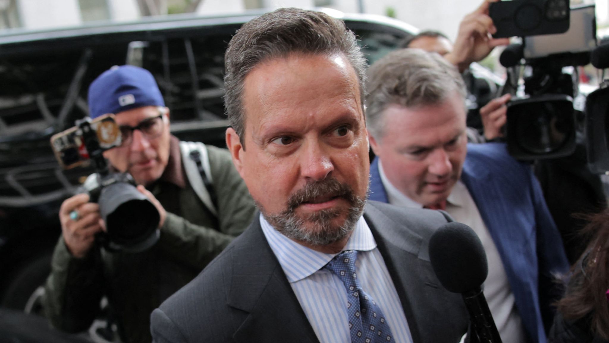 Lawyer for Rob Reiner's son withdraws from case | World News | Sky News