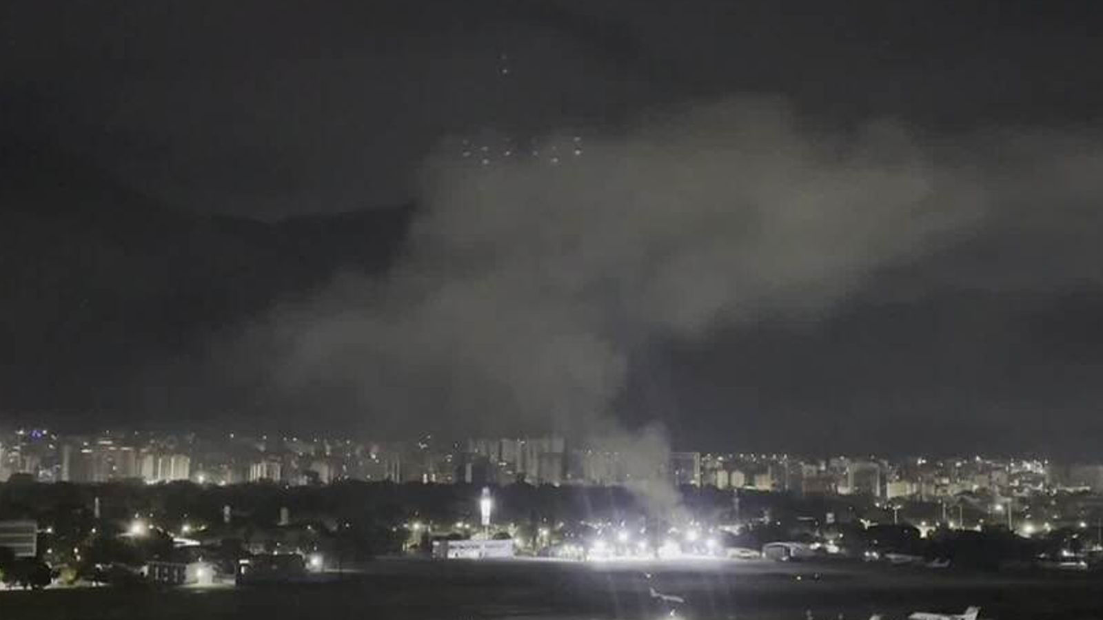 Explosions heard in capital of Caracas | World News | Sky News