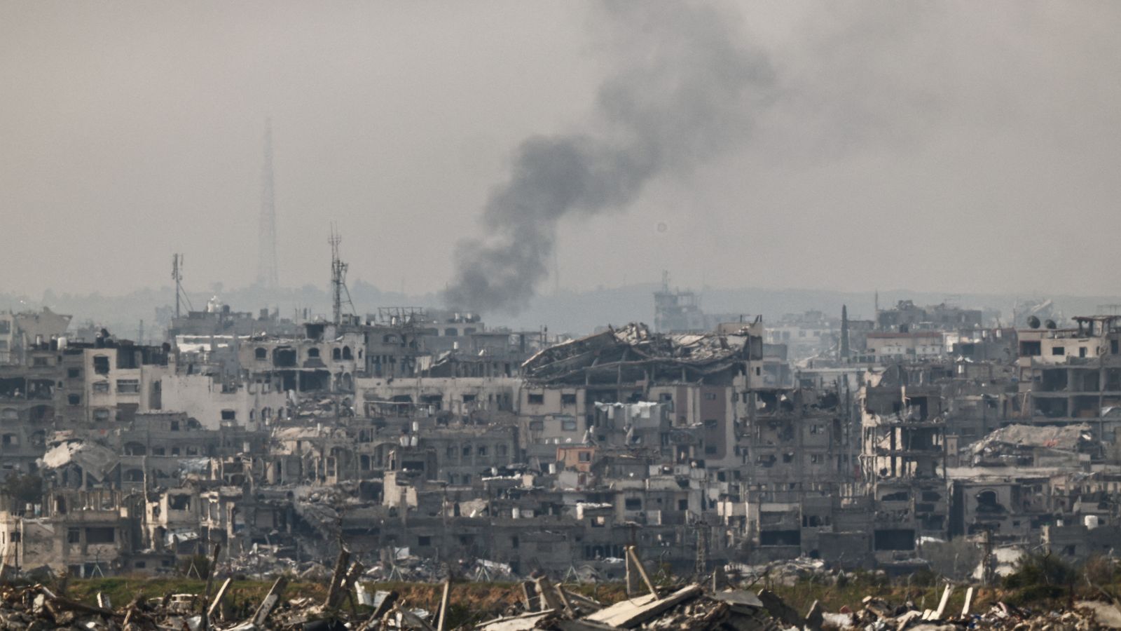 Israeli fire kills at least 11 Palestinians in Gaza, hospital officials ...