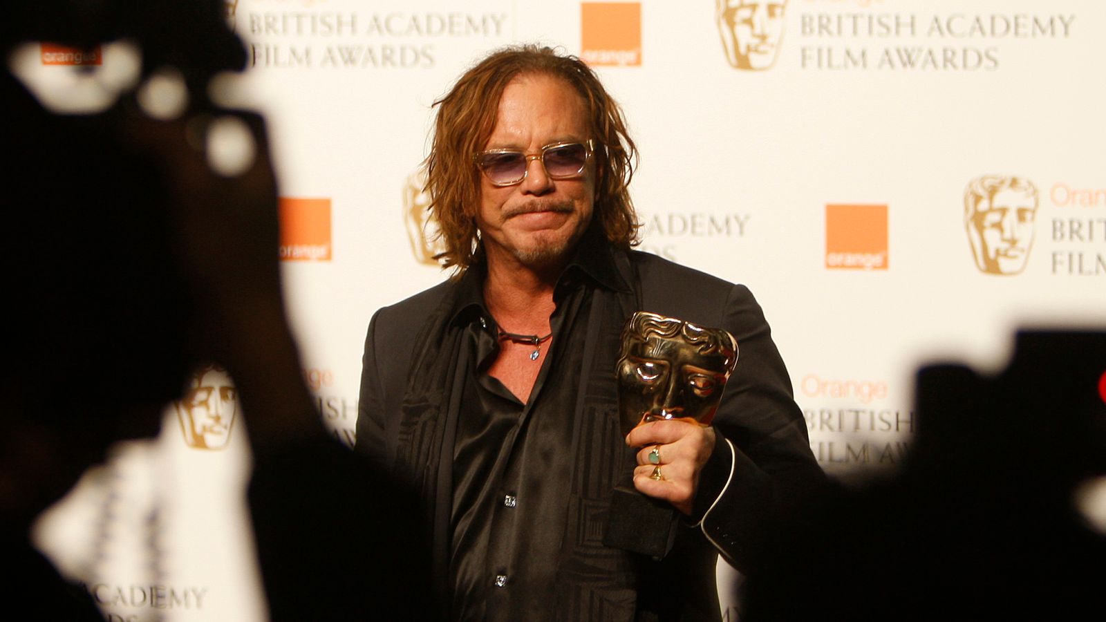 Mickey Rourke tells fans he is not behind 'humiliating' $100k eviction ...