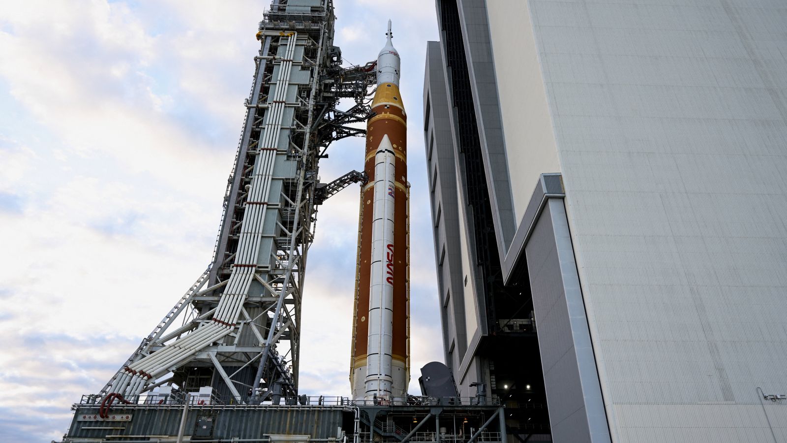 Artemis mission live: NASA's mega-rocket begins painstaking crawl ...