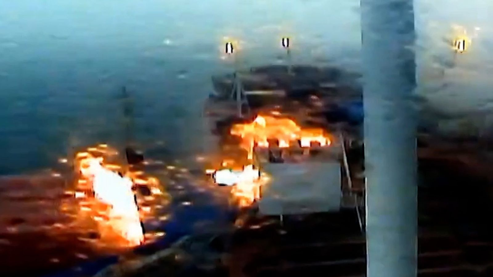 Watch the moment a container ship smashed into oil tanker | News UK ...