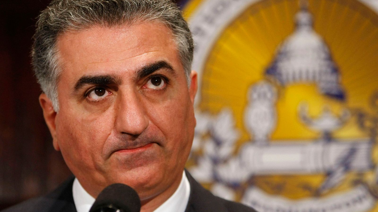 Reza Pahlavi: Who is Iran's exiled crown prince encouraging anti ...