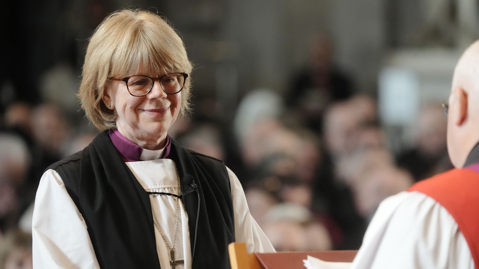 Heckler interrupts swearing in of first female Archbishop of Canterbury ...