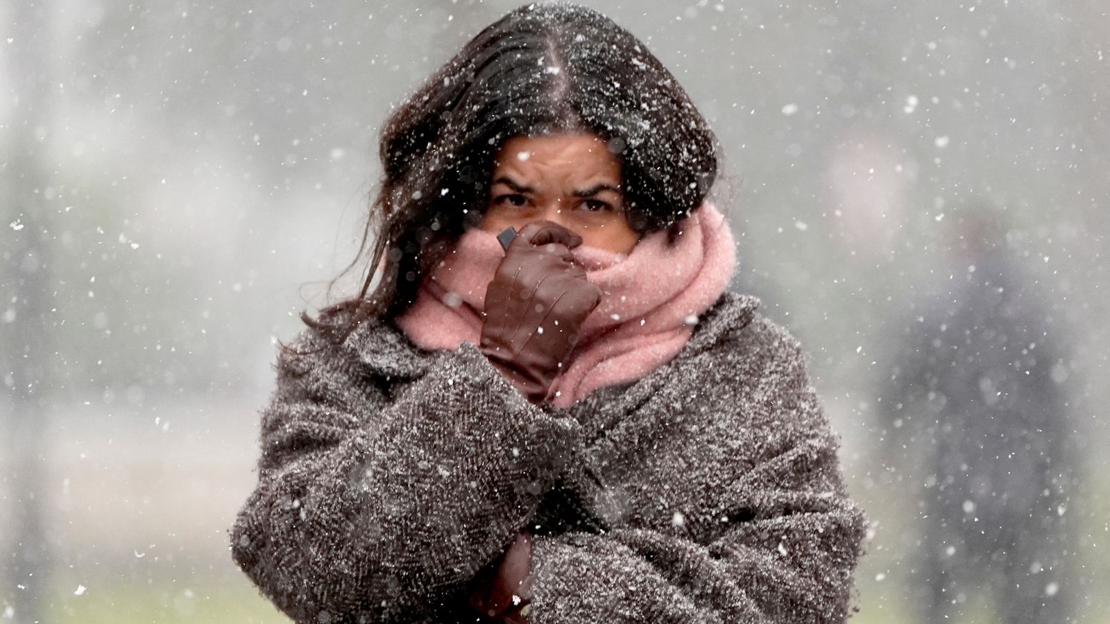 UK weather latest: Storm Goretti set to bring heavy snow - with 'multi ...