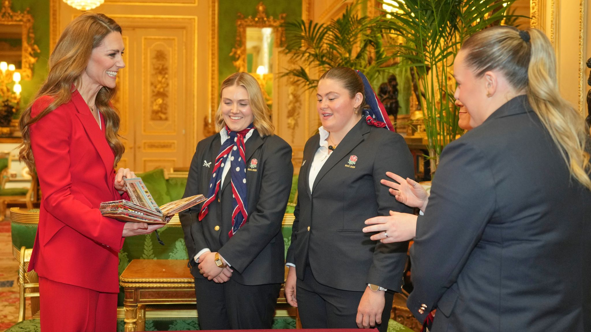 England's World-Cup-winning women's rugby squad attend Kate reception ...
