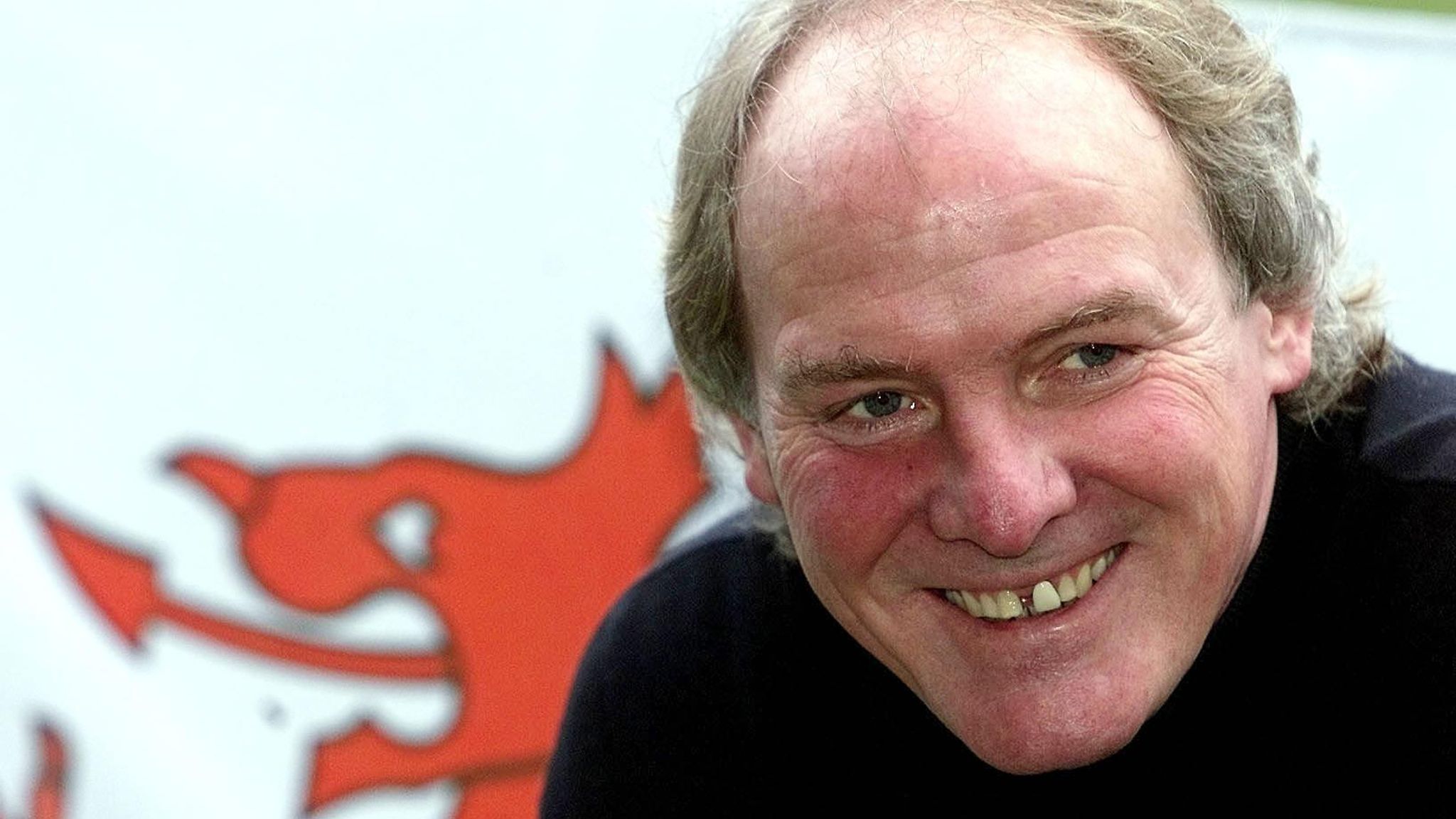 Gabby Logan pays tribute to her father, Welsh football legend Terry ...