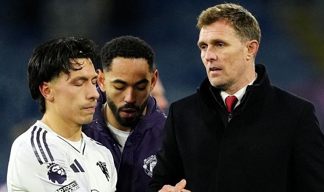 Benjamin Sesko scores double as Darren Fletcher takes Man Utd reins but ...