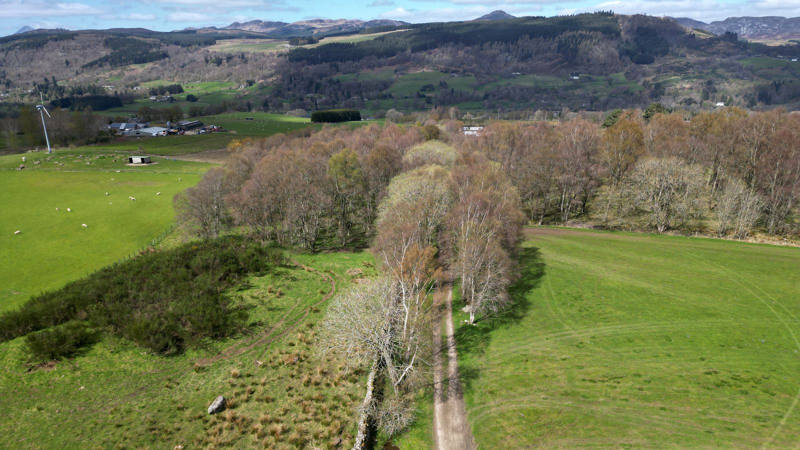 Former gamekeeper, 77, accused of shotgun murder of retired groundsman ...