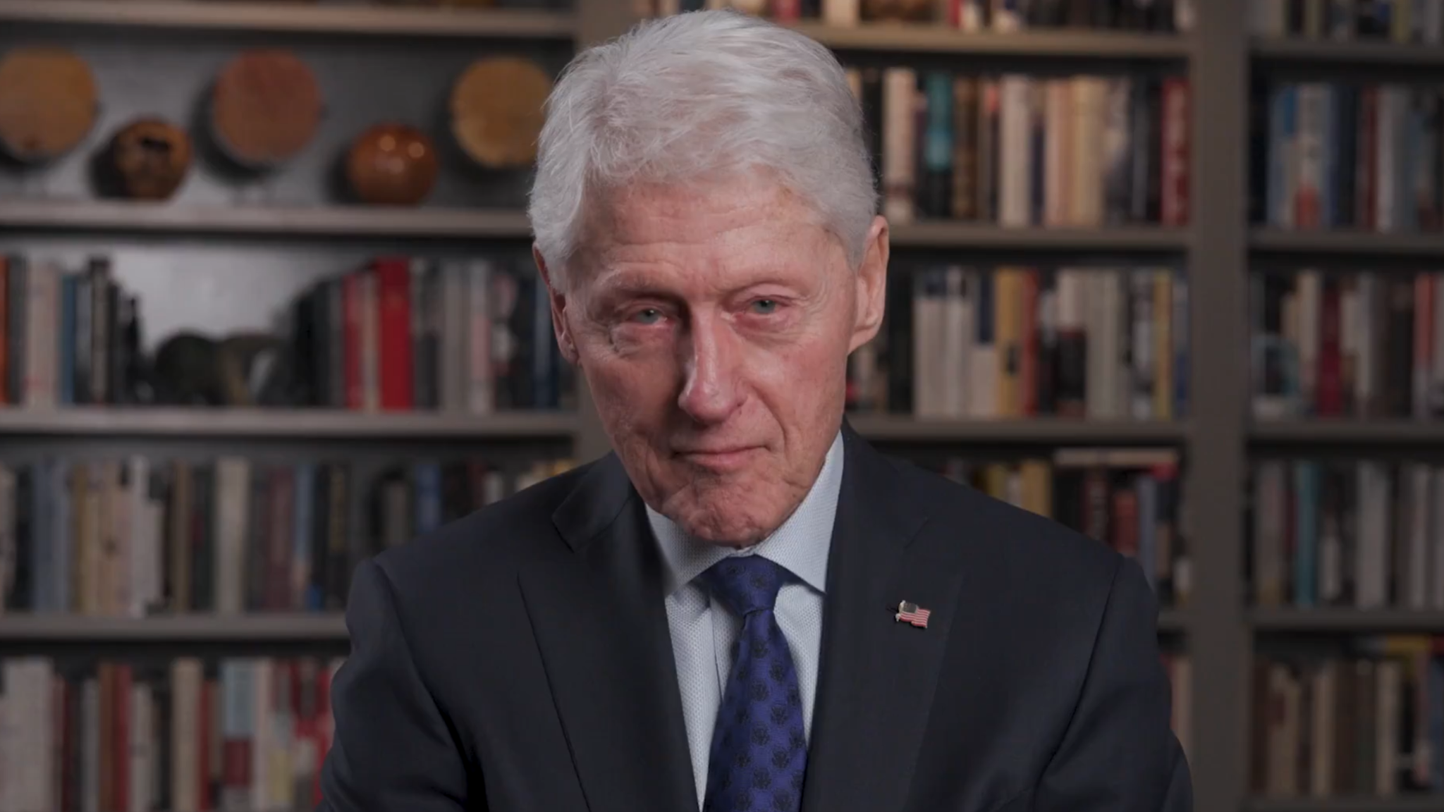 'I saw nothing, and I did nothing wrong': Bill Clinton releases video ...