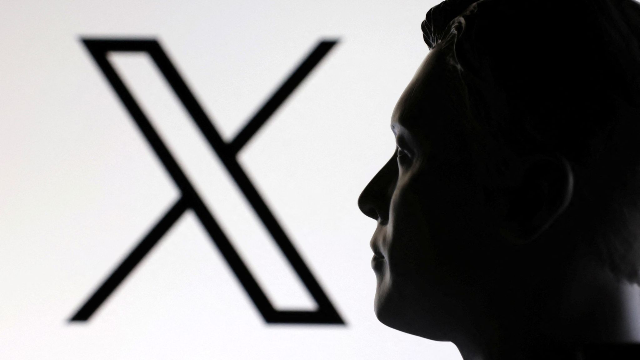 Elon Musk's xAI chatbot Grok faces ICO probe after allegedly creating ...