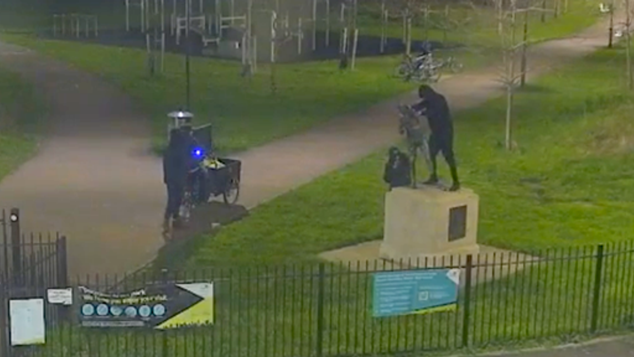 Masked thieves steal statue of local hero boxer from London park using ...