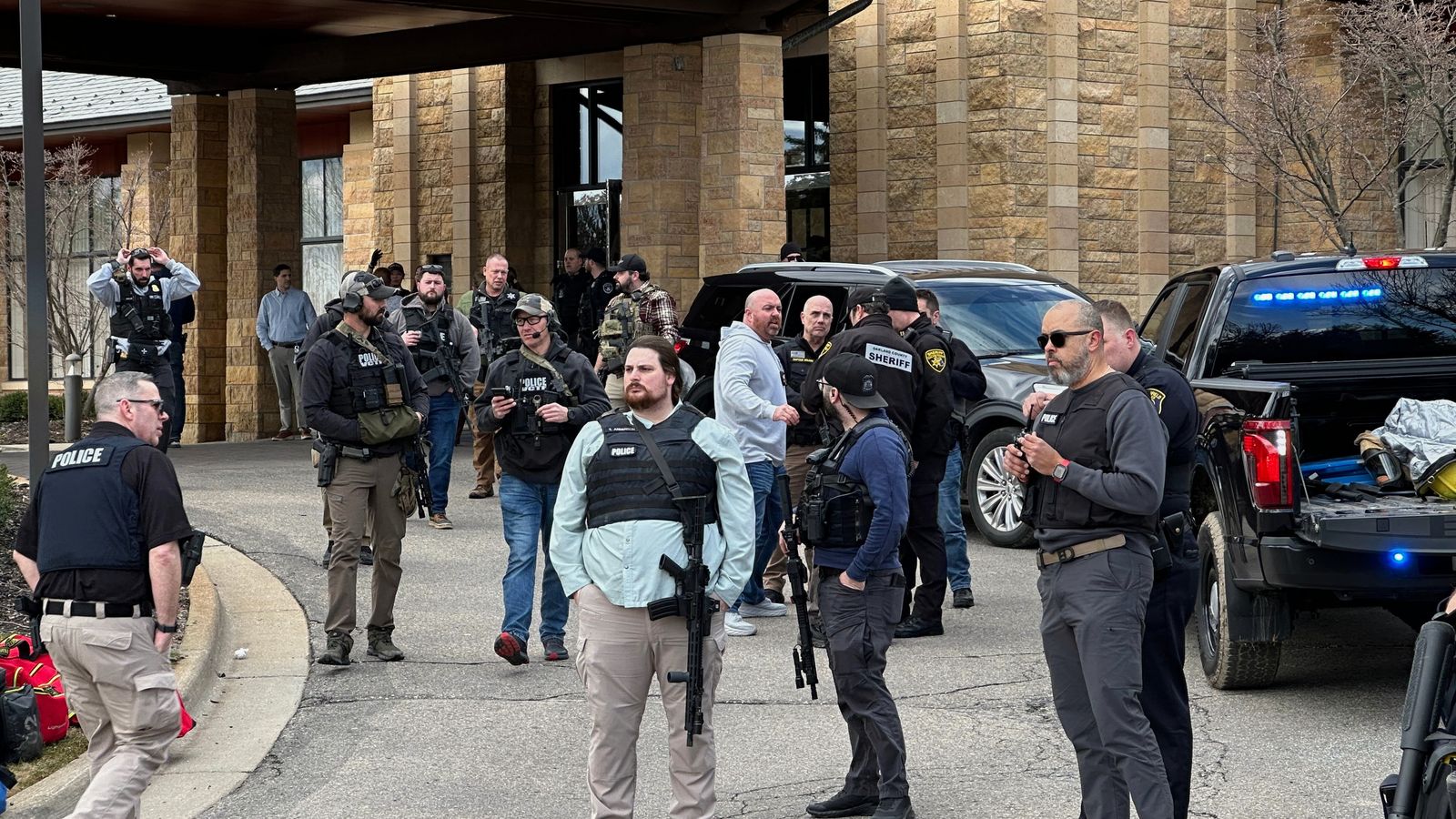 Michigan synagogue: Gunman involved in suspected ramming attack and ...