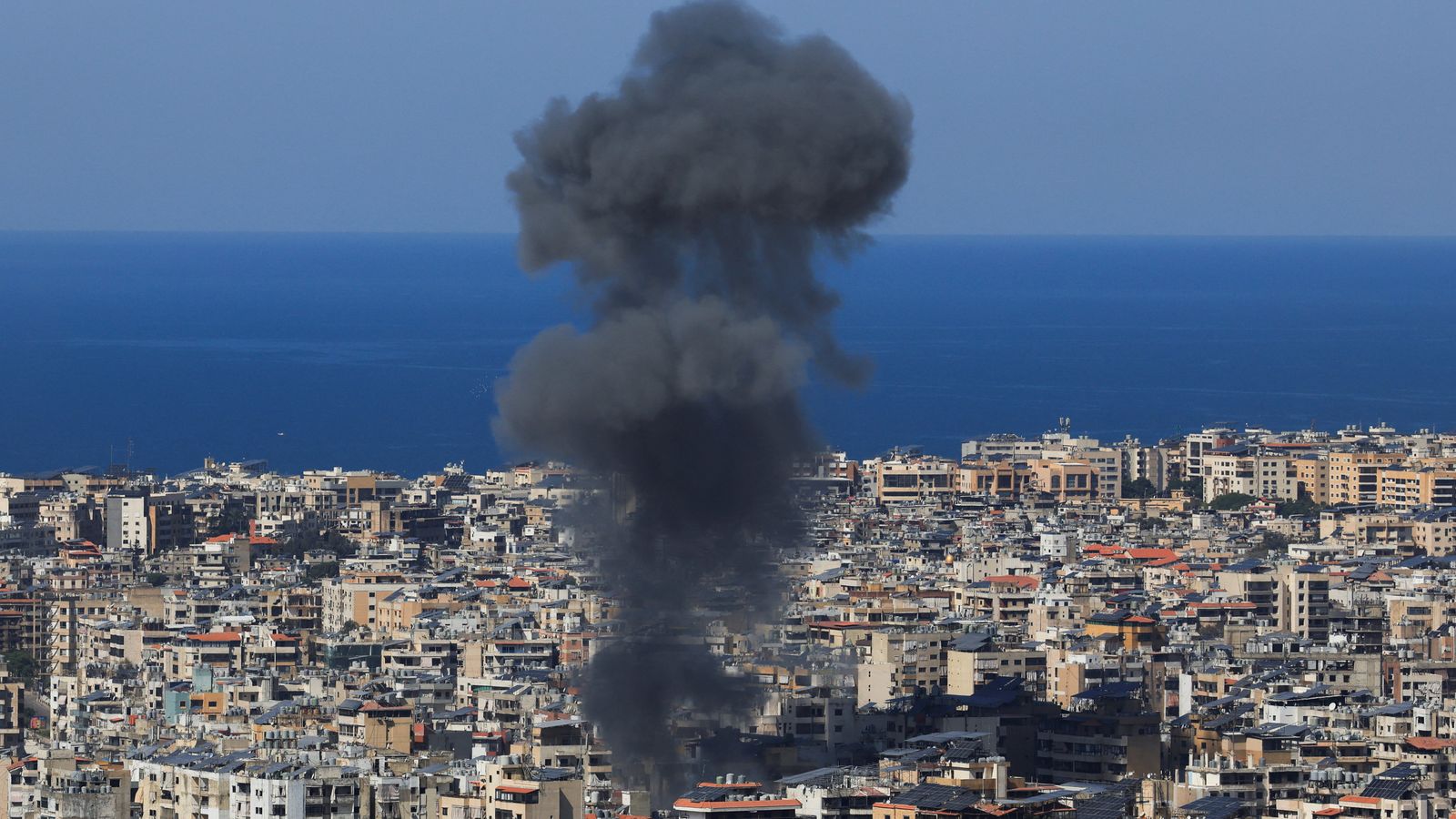 Beirut attack kills three - it 'bears all the hallmarks of an ...