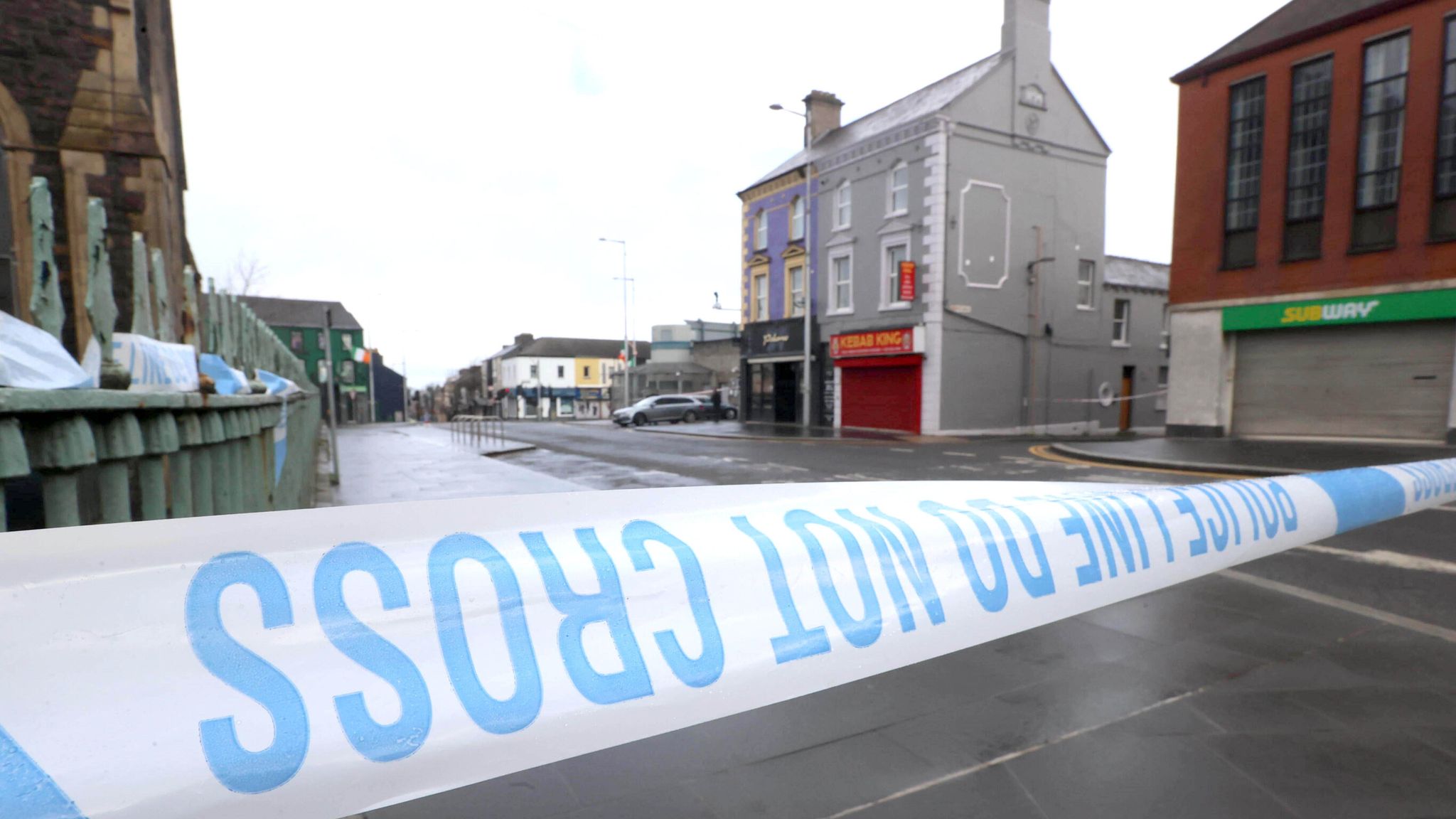 Delivery driver forced at gunpoint to take explosive device to police ...
