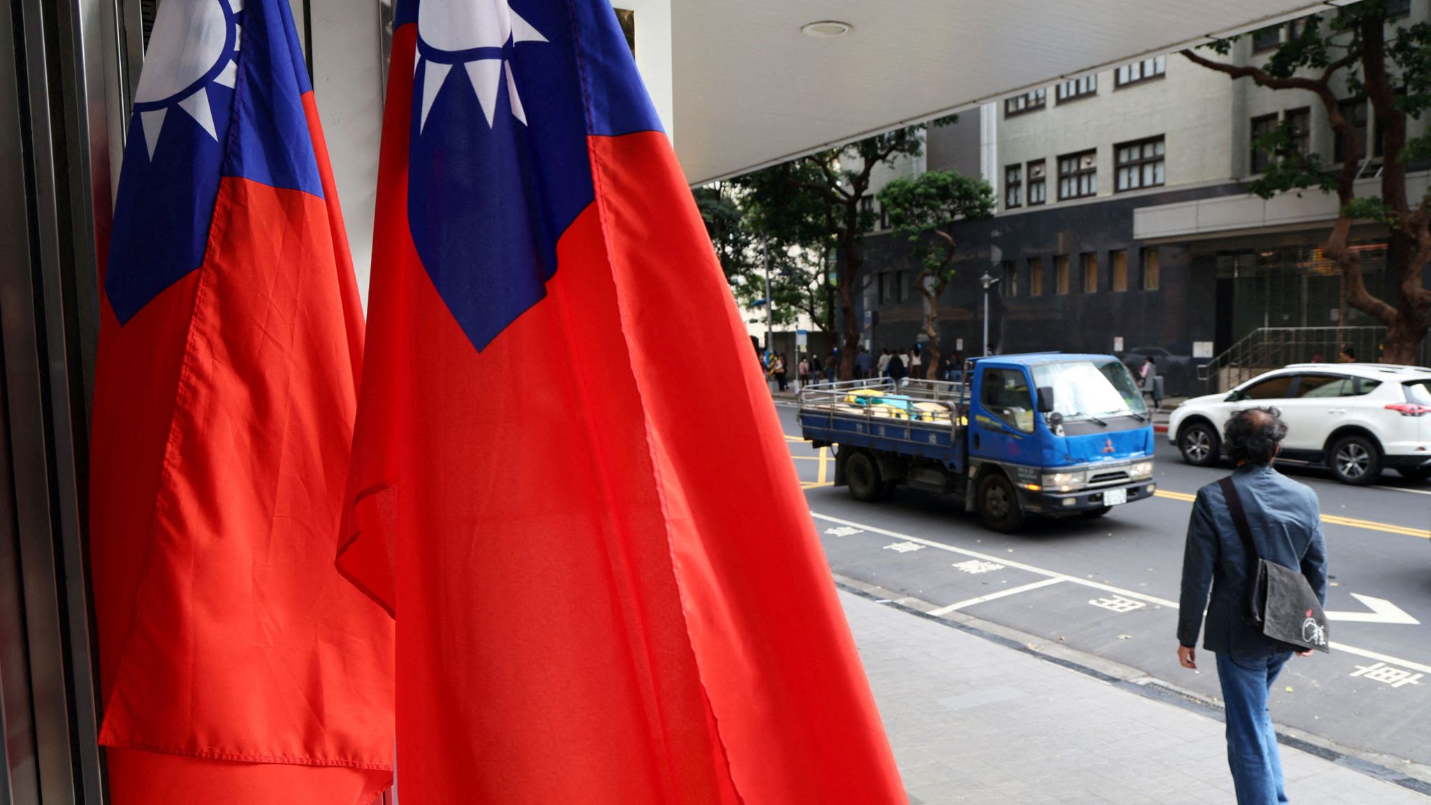 China not planning to invade Taiwan in 2027, US intelligence agencies ...
